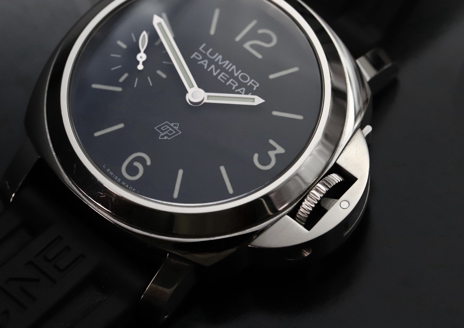 Panerai Luminor Logo PAM1084 44mm Manual Wind - 2023 – Watch Vault ...