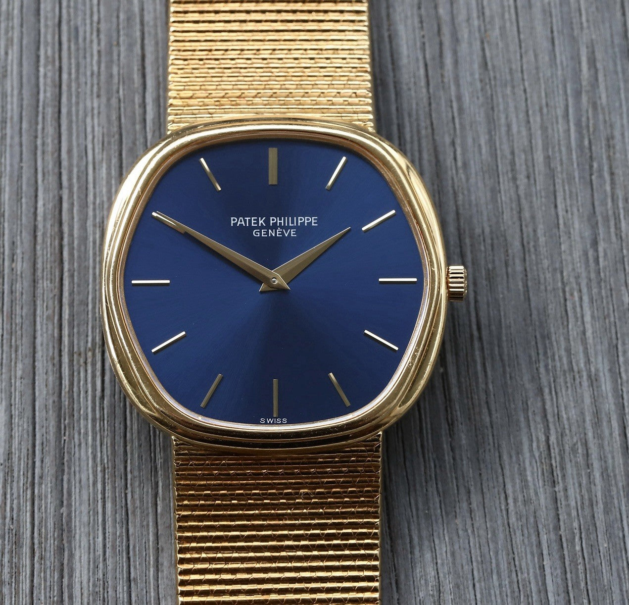 Patek Philippe 3861 18k Yellow Gold Blue Dial - Patek serviced – Watch ...