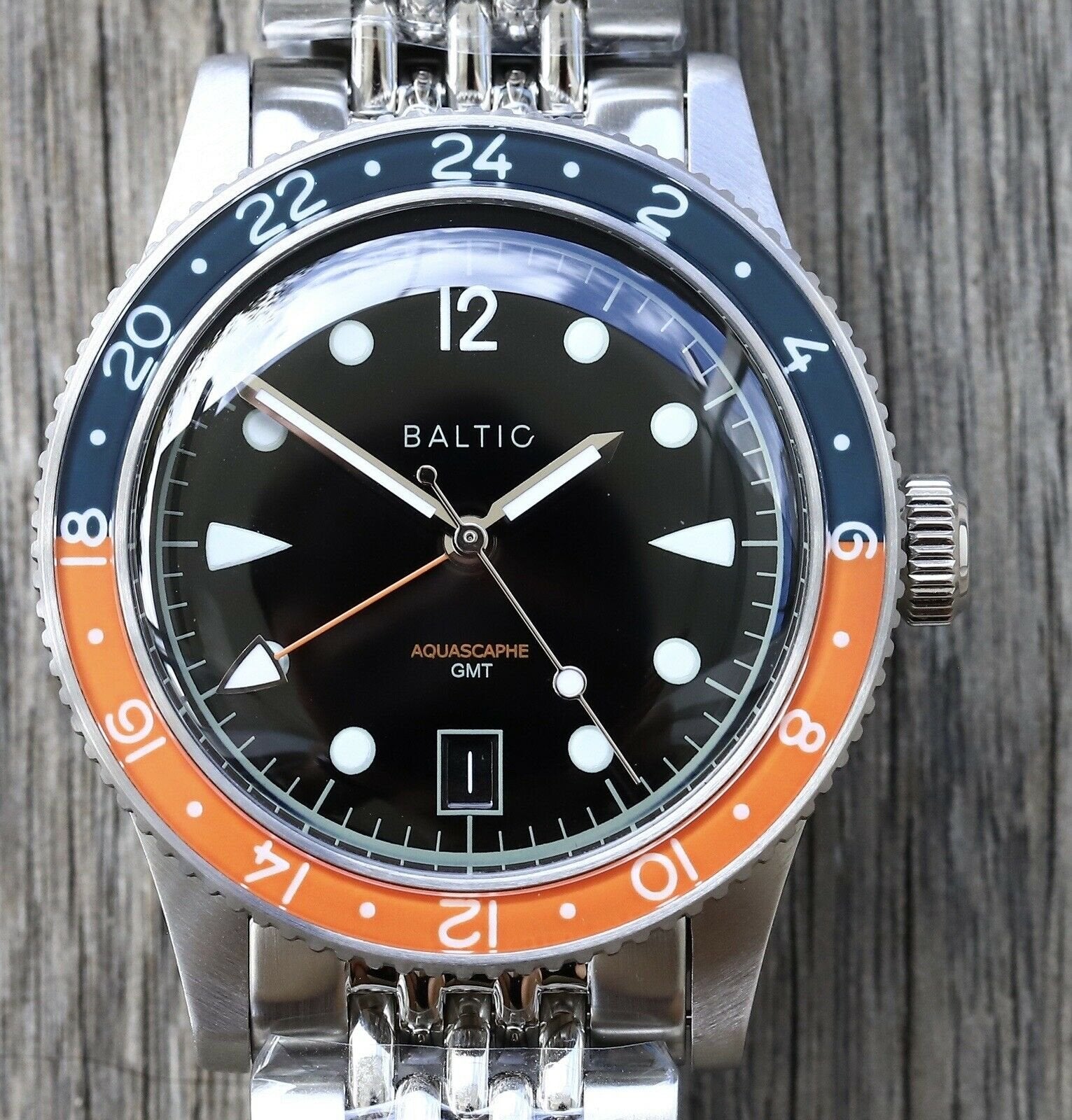 Baltic Aquascaphe GMT Orange - 2022 – Watch Vault Australia