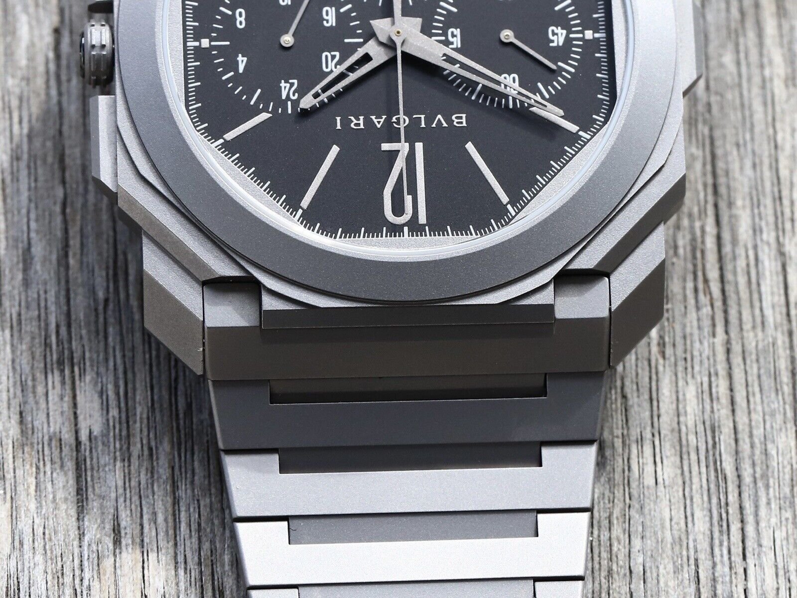 Bulgari Octo Finissimo GMT Chronograph Titanium 103371 - 2021 – Watch ...