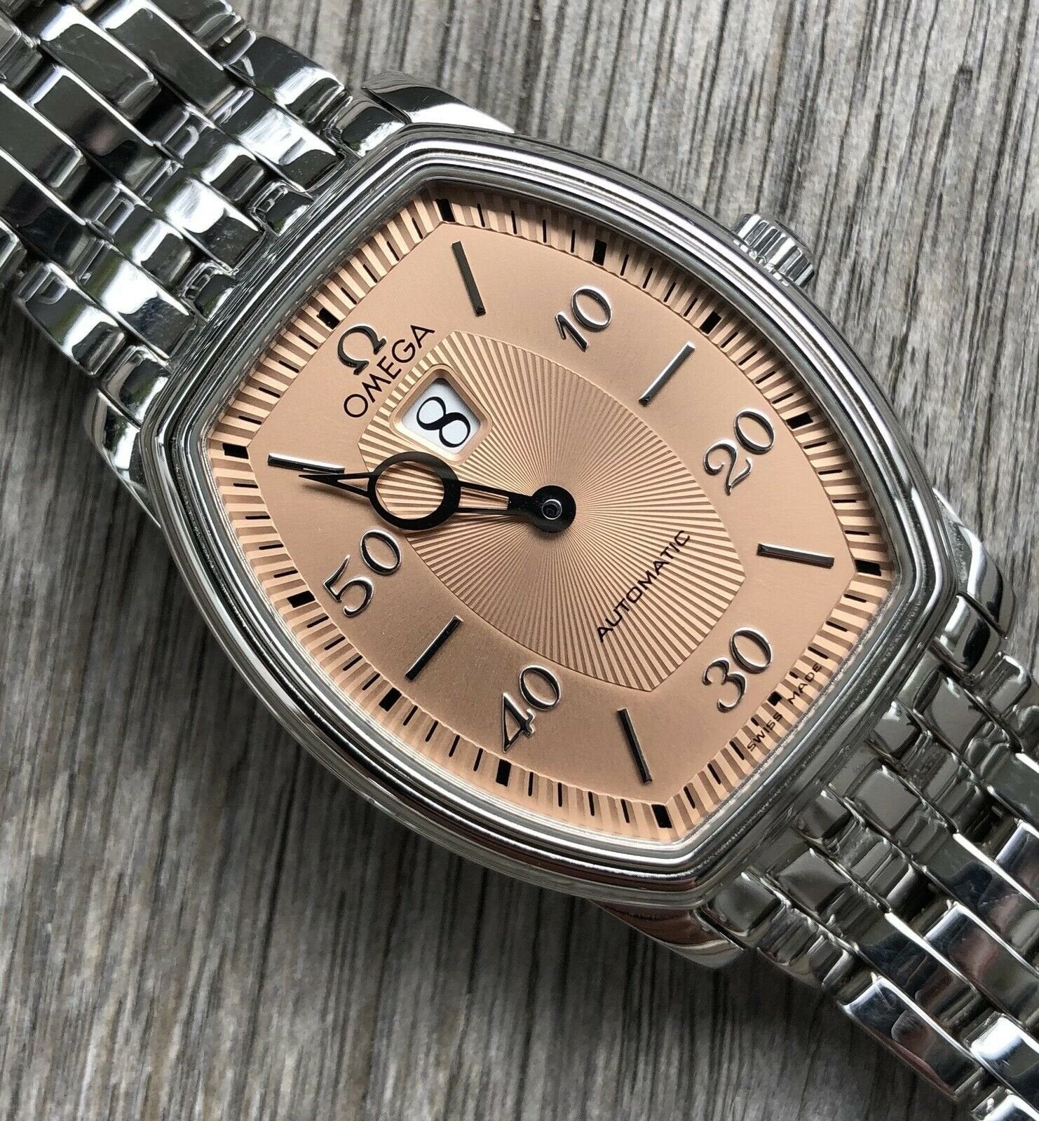 Omega De Ville Prestige Jump Hour Salmon Dial 4553.61.00 – 1998 – Watch ...