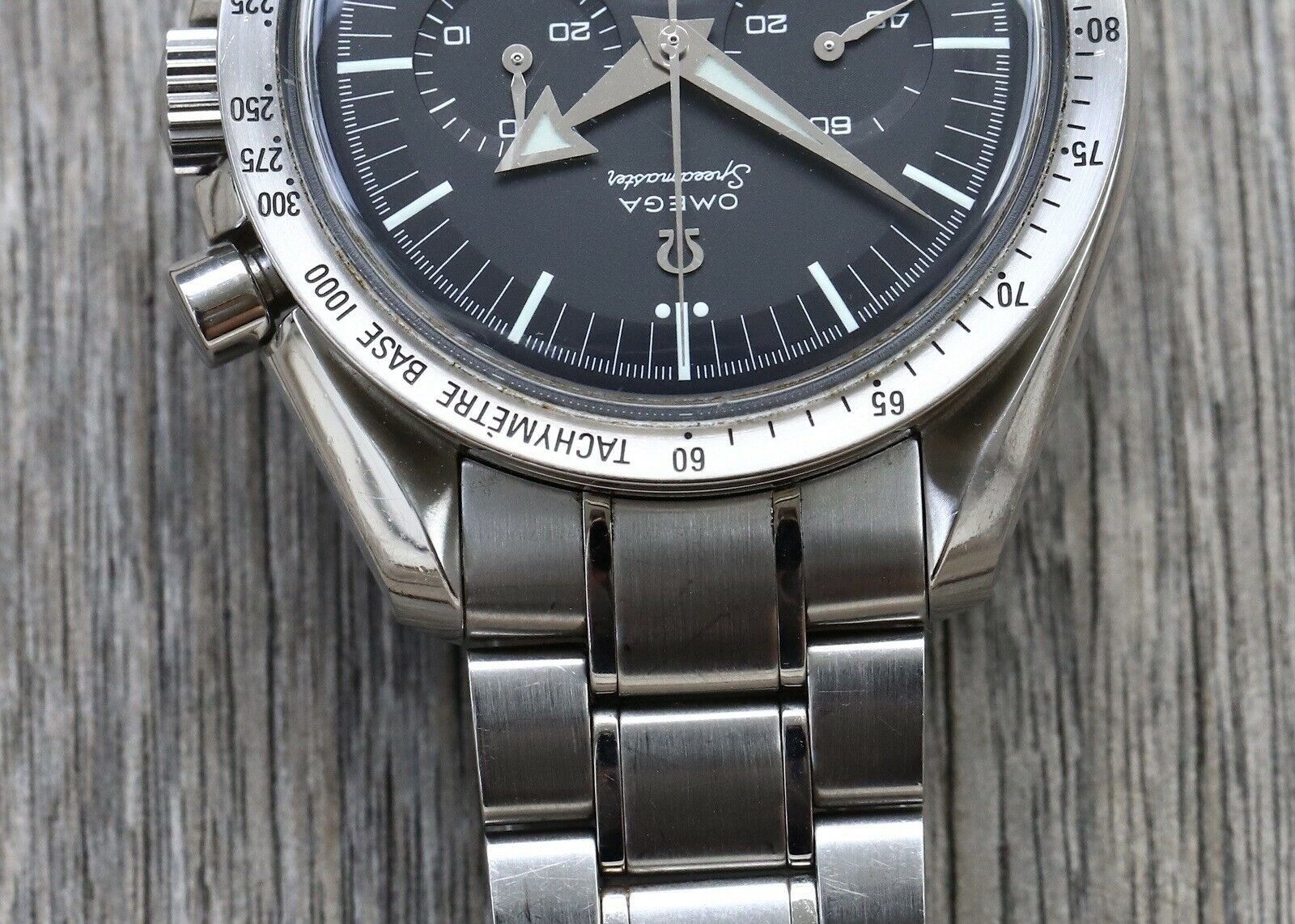 Omega Speedmaster Broad Arrow Re-edition 3594.50 - 2002 – Watch Vault ...