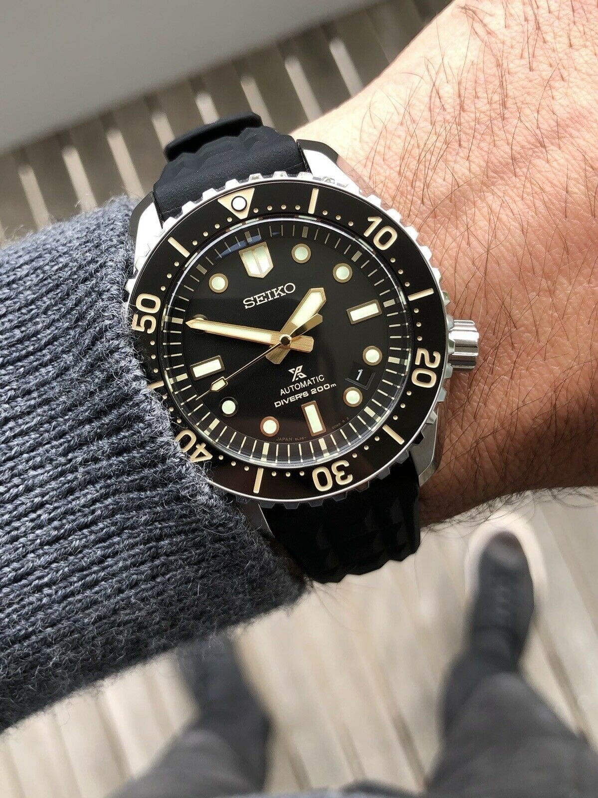 San Martin introduces a “homage” to Longines Legend Diver 39mm ...