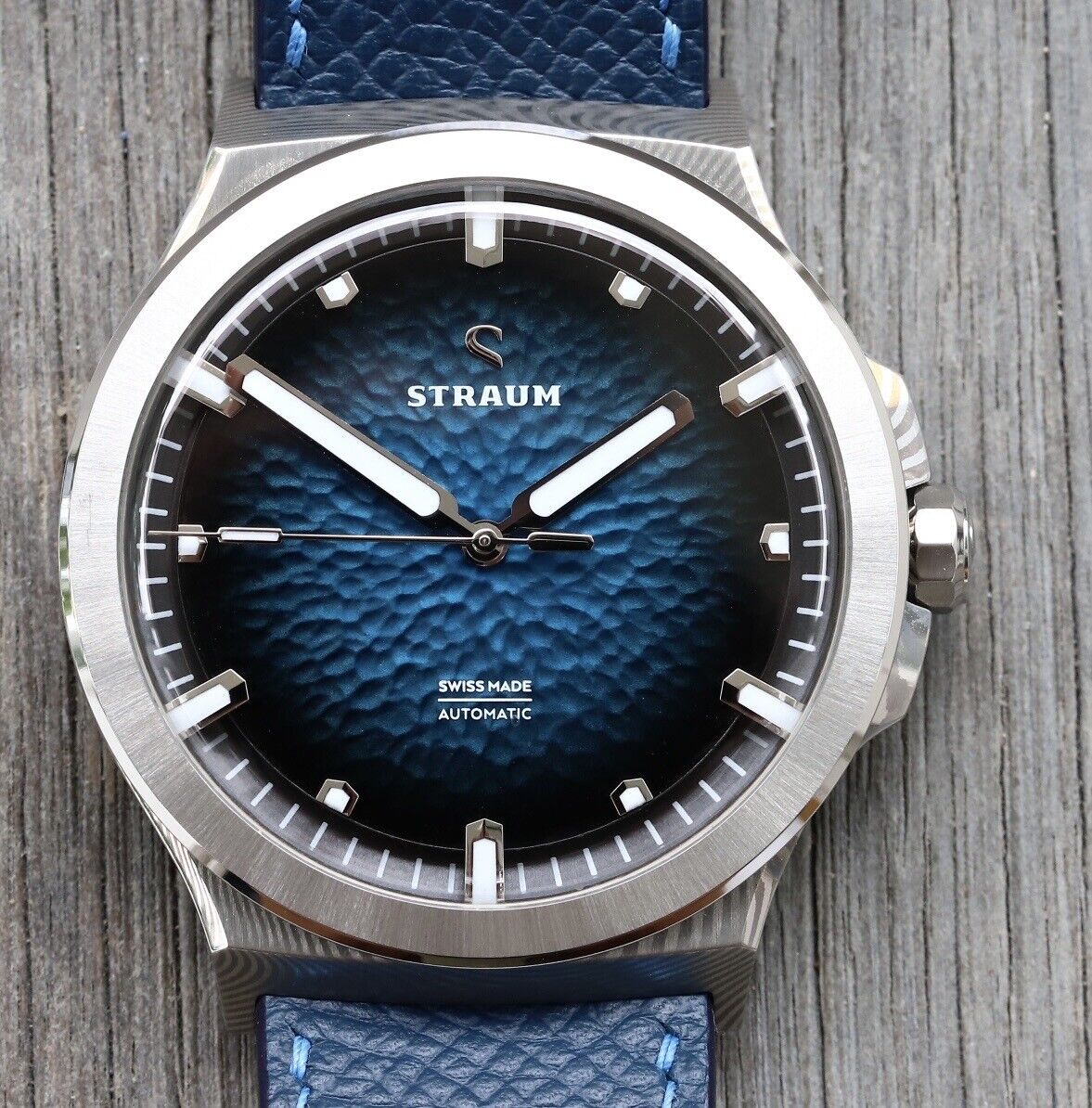 Straum Opphav Damascus Blue Dial – Watch Vault Australia