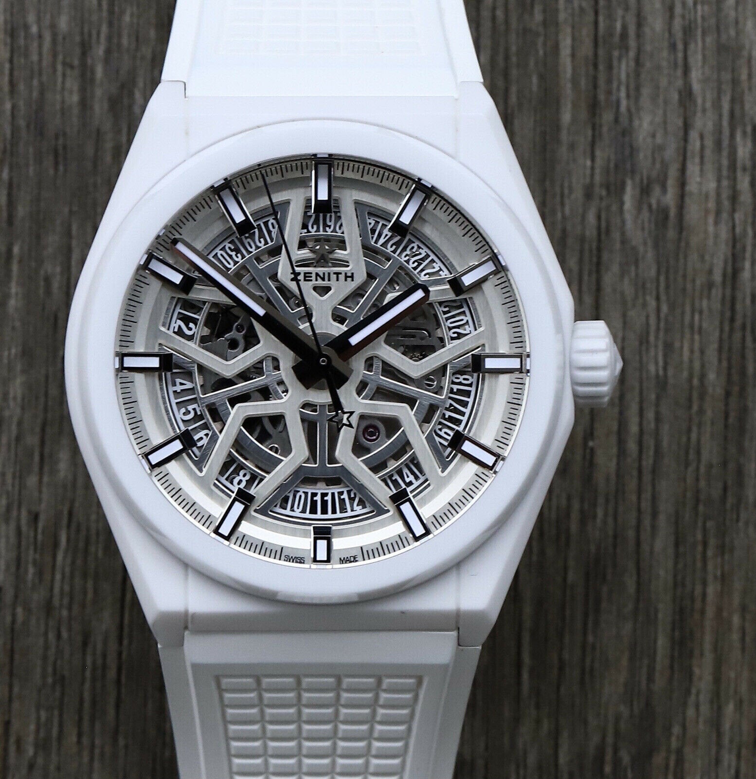 Zenith Defy White Ceramic Skeleton 41mm 49.9002.67001.R792 – 2019 ...